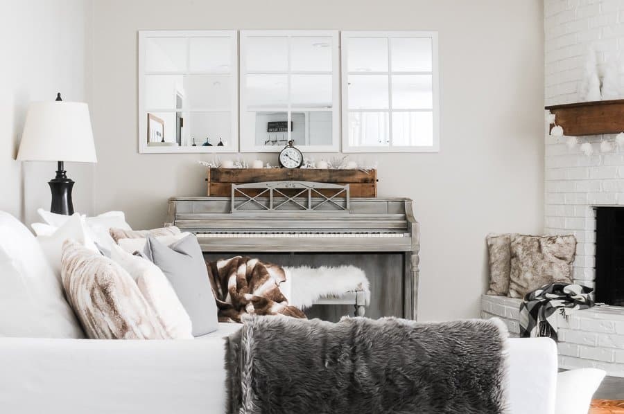 Home • Caroline Jane